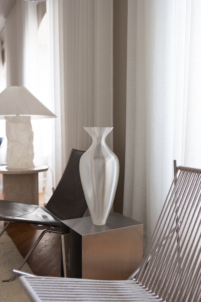 Tempus Vase Large | Elegant Vase for Stylish Homes | Bloom Objects – BLOOM OBJECTS